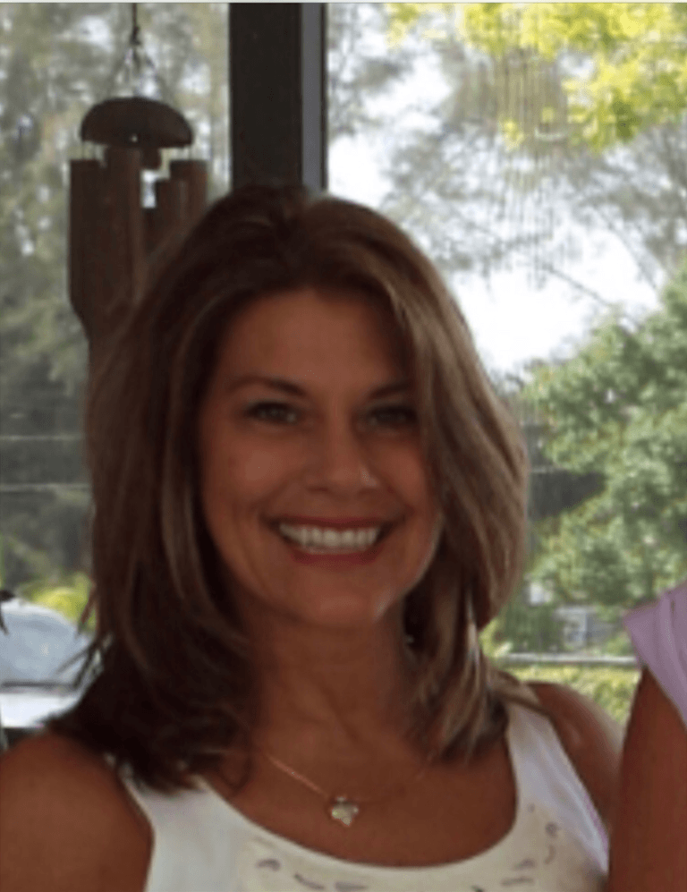 About Sandy DeAquino | Kensington Glen Board Member